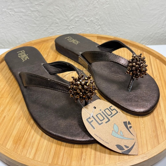 Flojos | Shoes | Flojos Amour Metallic Thong Flip Flop Sandal 9 Bronze ...